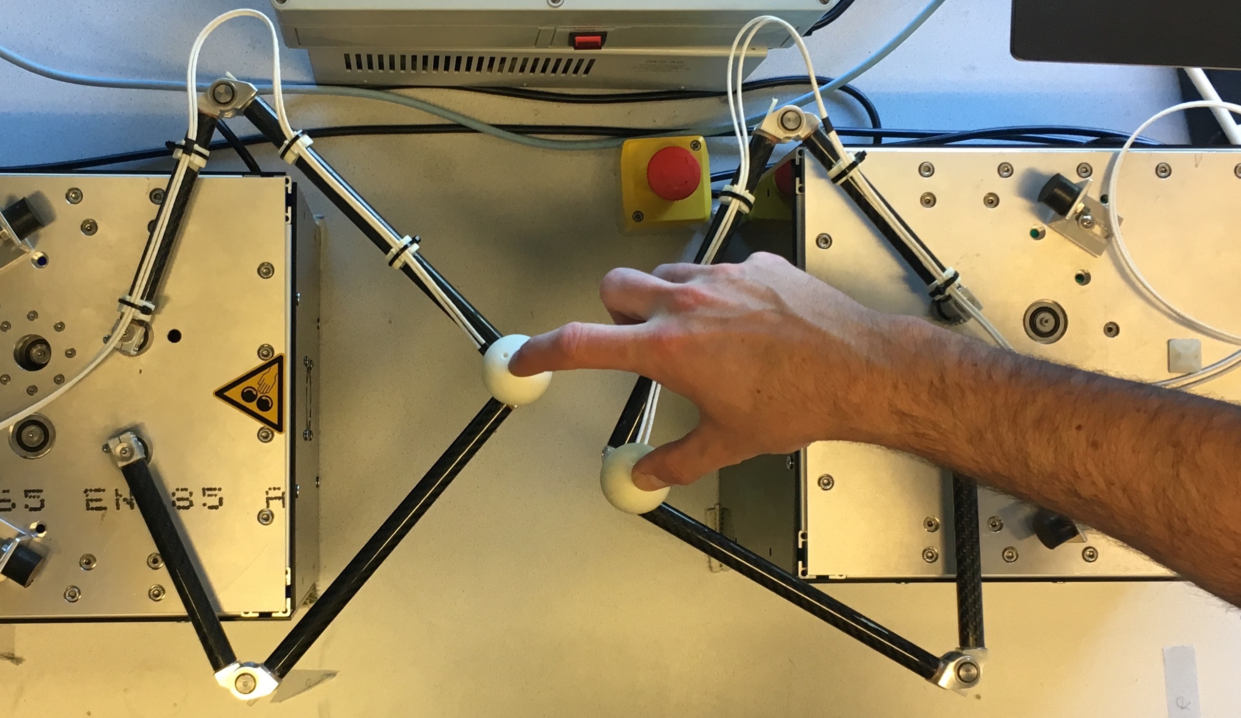 BROS: the Bi-RObot Setup | Niek Beckers